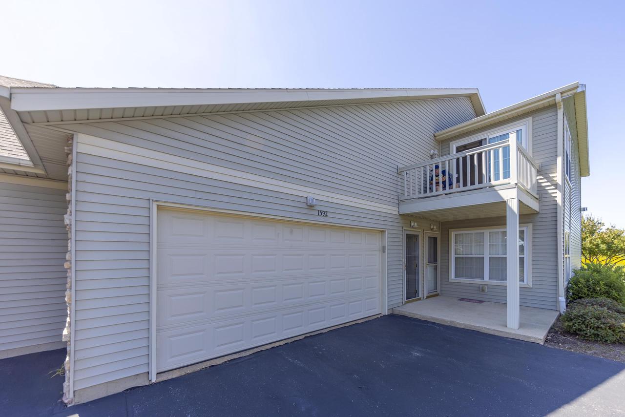 1592 Sienna Crossing #47, Janesville, WI 53546 - MLS 2007779 - Coldwell ...