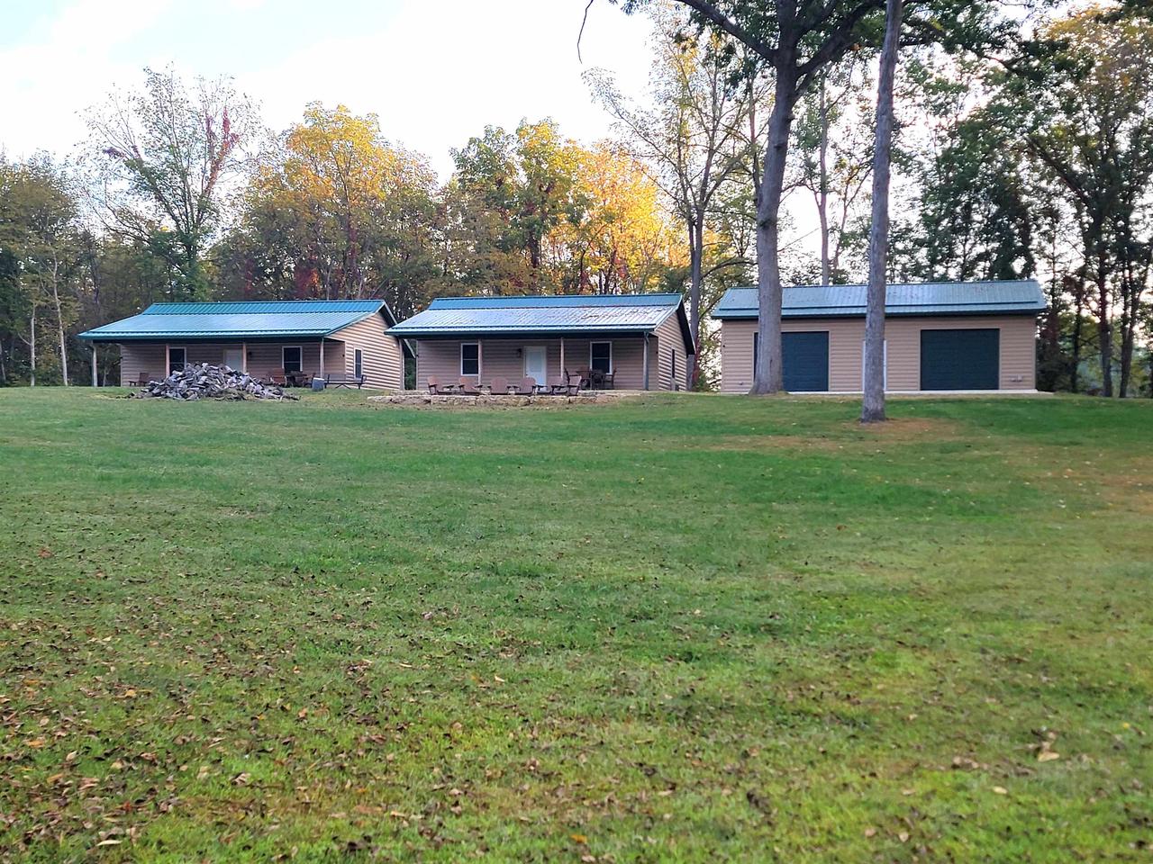 5855 Swanson Rd, South Wayne, WI 53587 - MLS 2008980 - Coldwell Banker
