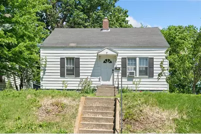 1210 S Sprigg St, Cape Girardeau, MO 63703 - MLS 25034722 - Coldwell Banker