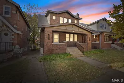 4240 Ellenwood Ave, Saint Louis, MO 63116 - MLS 25075285 - Coldwell Banker