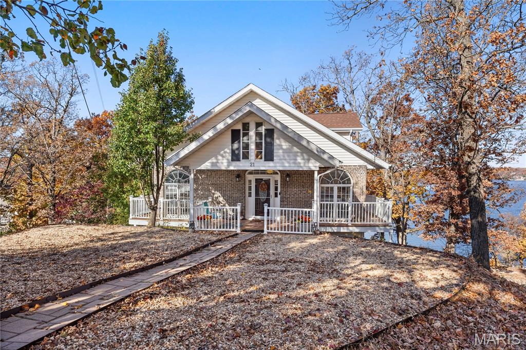 21 Jonathan Ct, Lake Ozark, MO 65049 - MLS 25075678 - Coldwell Banker