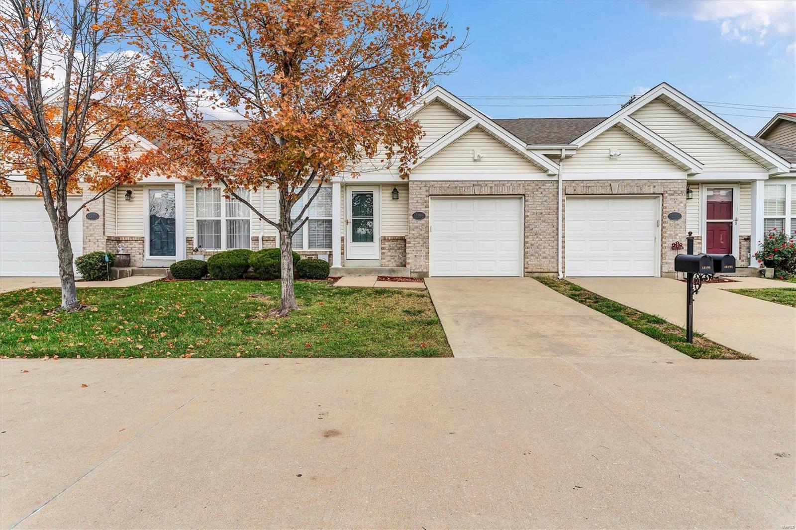 12195 McKelvey Pl Dr, Bridgeton, MO 63044 - MLS 24067560 - Coldwell Banker