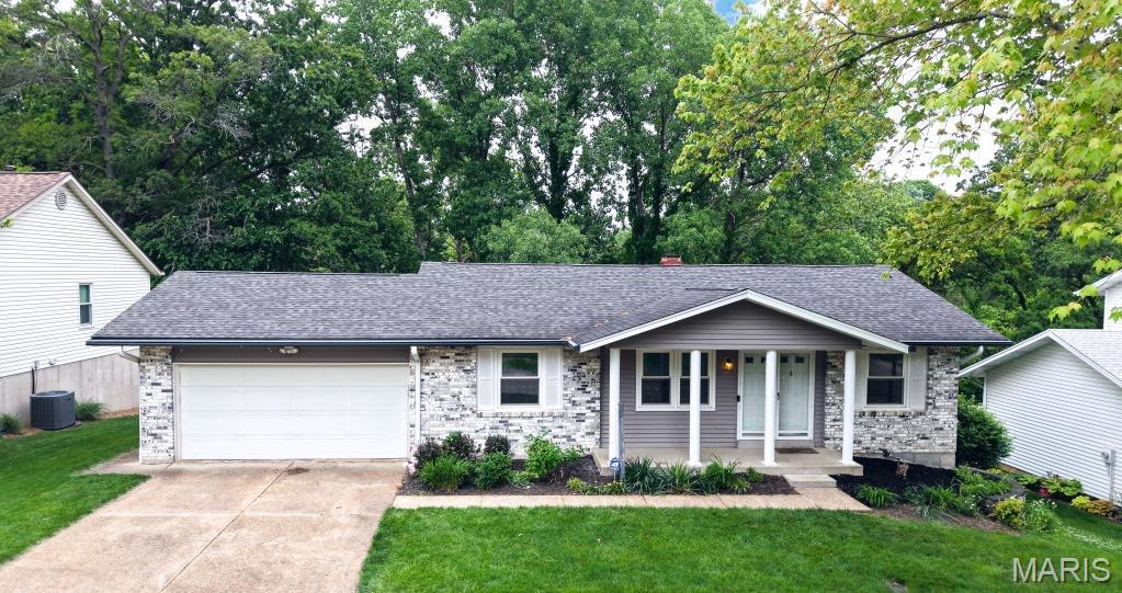 1124 Crested View Dr, Saint Louis, MO 63146 - MLS 25029671 - Coldwell ...