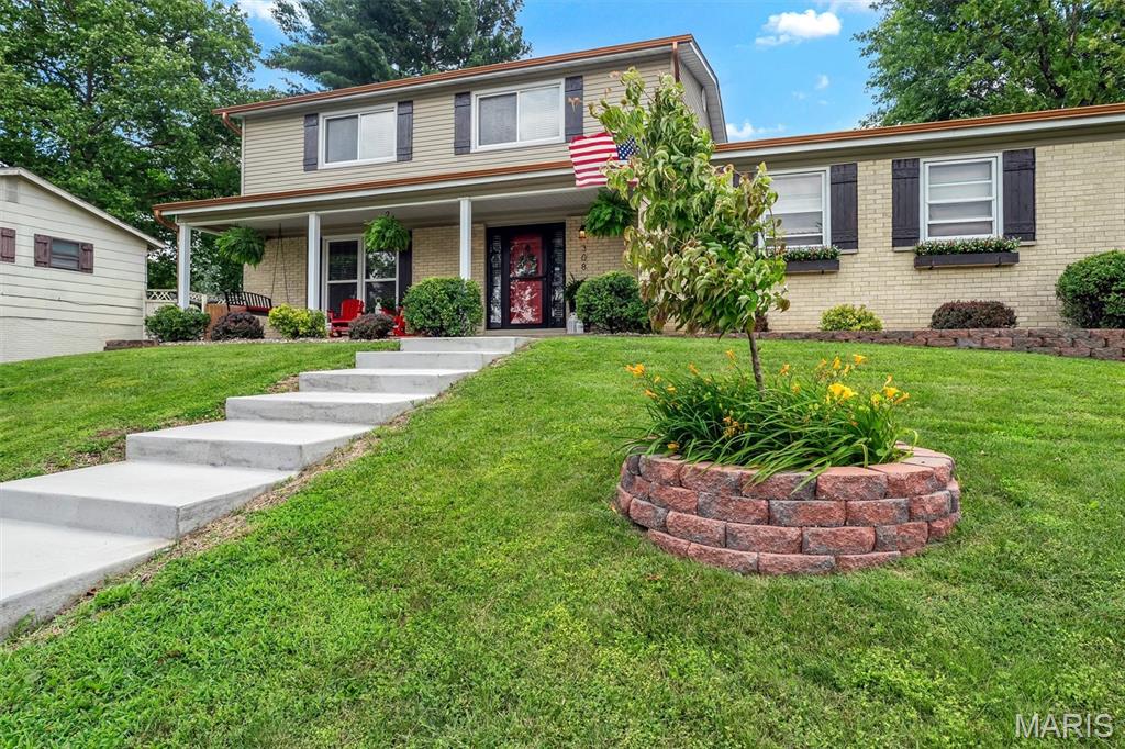 308 Rebecca Dr, Saint Charles, MO 63301 - MLS 25042883 - Coldwell Banker