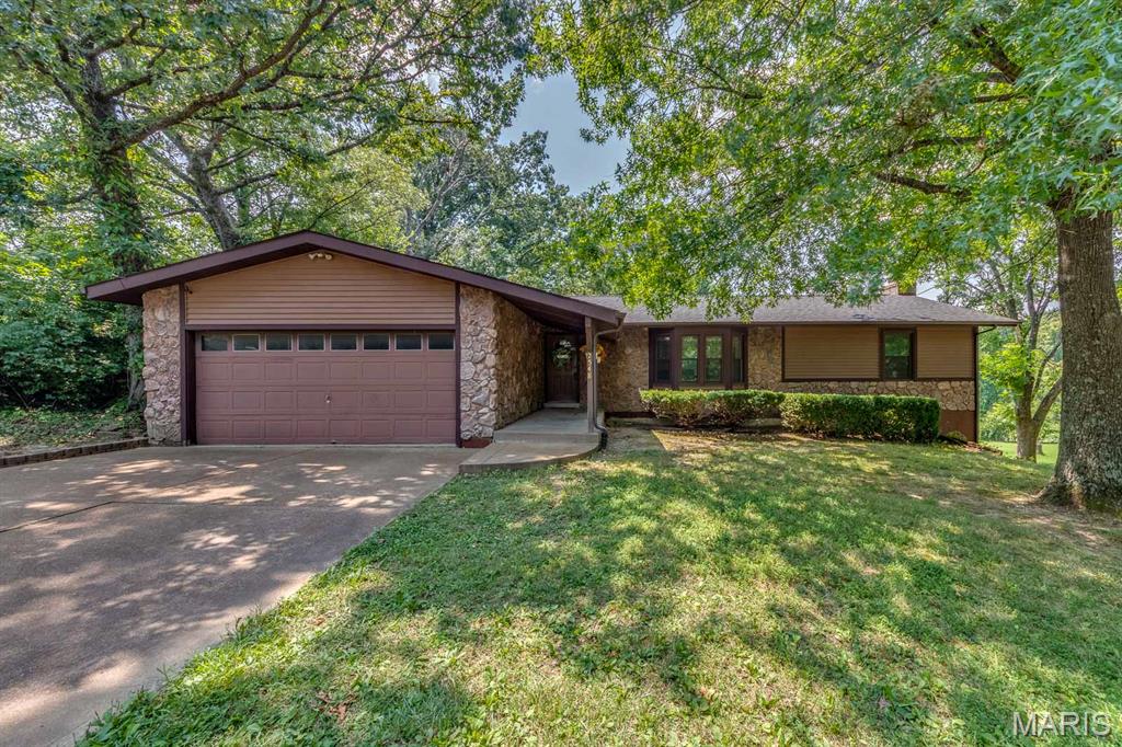 2548 Spring Forest Rd, Imperial, MO 63052 - MLS 25050701 - Coldwell Banker