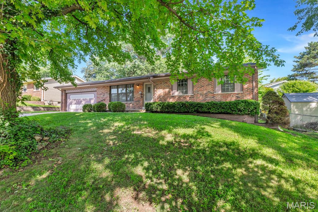 509 Rebecca Dr, Saint Charles, MO 63301 - MLS 25052202 - Coldwell Banker