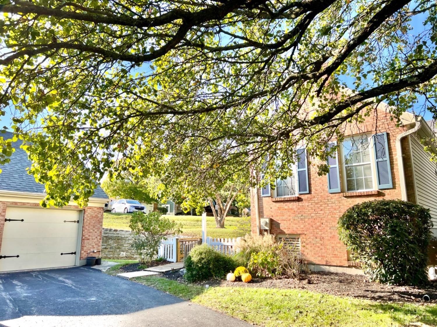 5 Devon Ct, Fairfield, OH 45014 - MLS 1840166 - Coldwell Banker