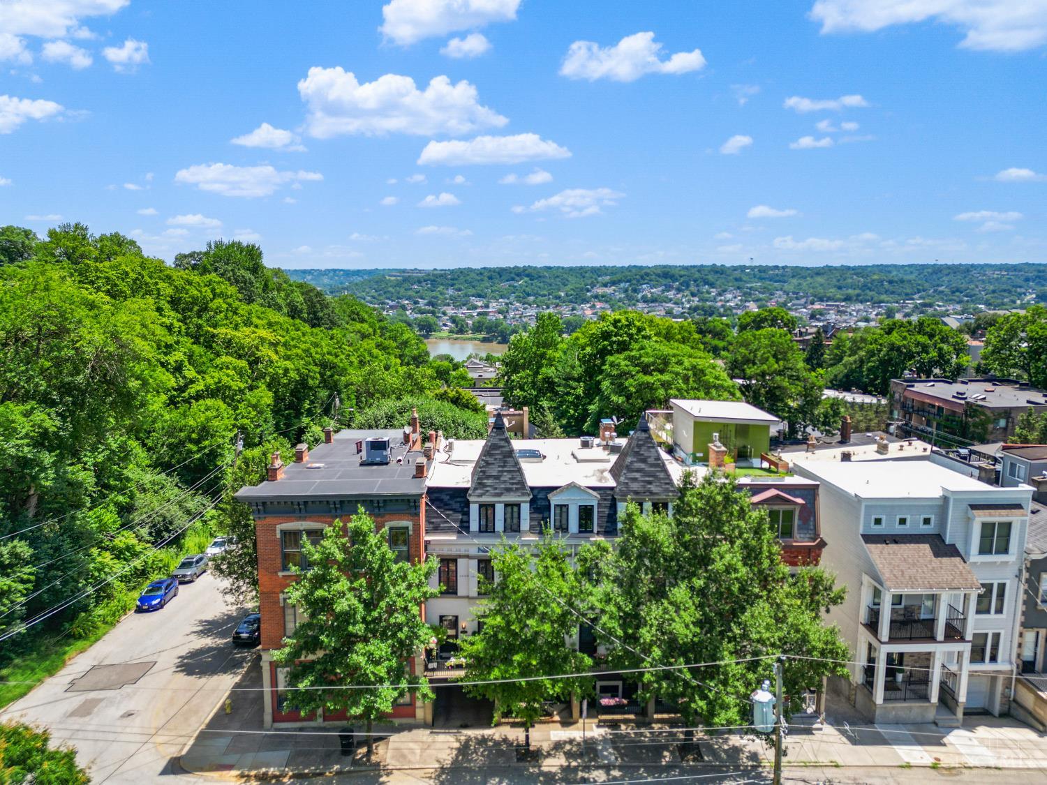 1236 Louden St, Cincinnati, OH 45202 - MLS 1847054 - Coldwell Banker