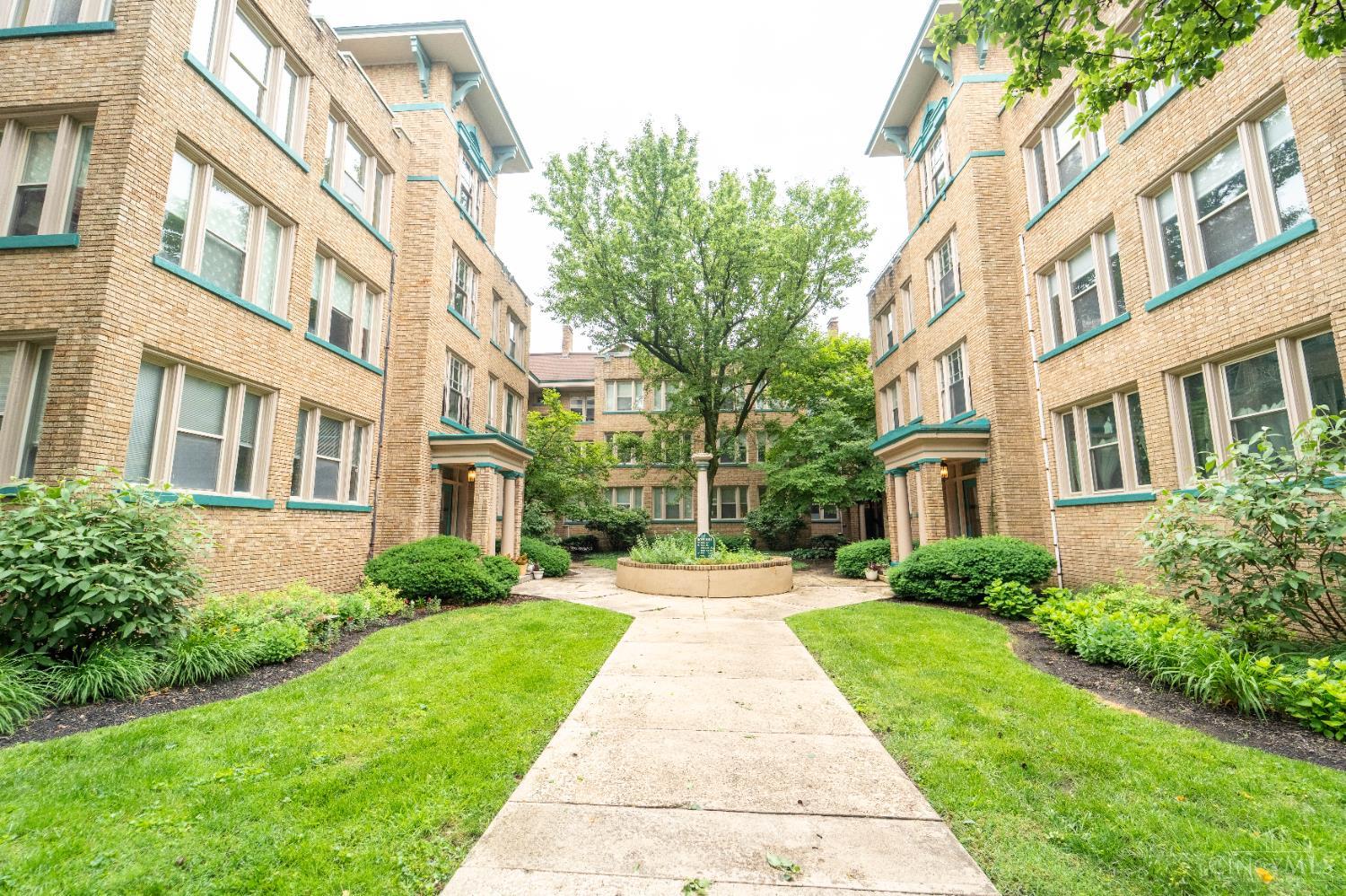 3896 Reading Rd #M, Cincinnati, OH 45229 - MLS 1860834 - Coldwell Banker