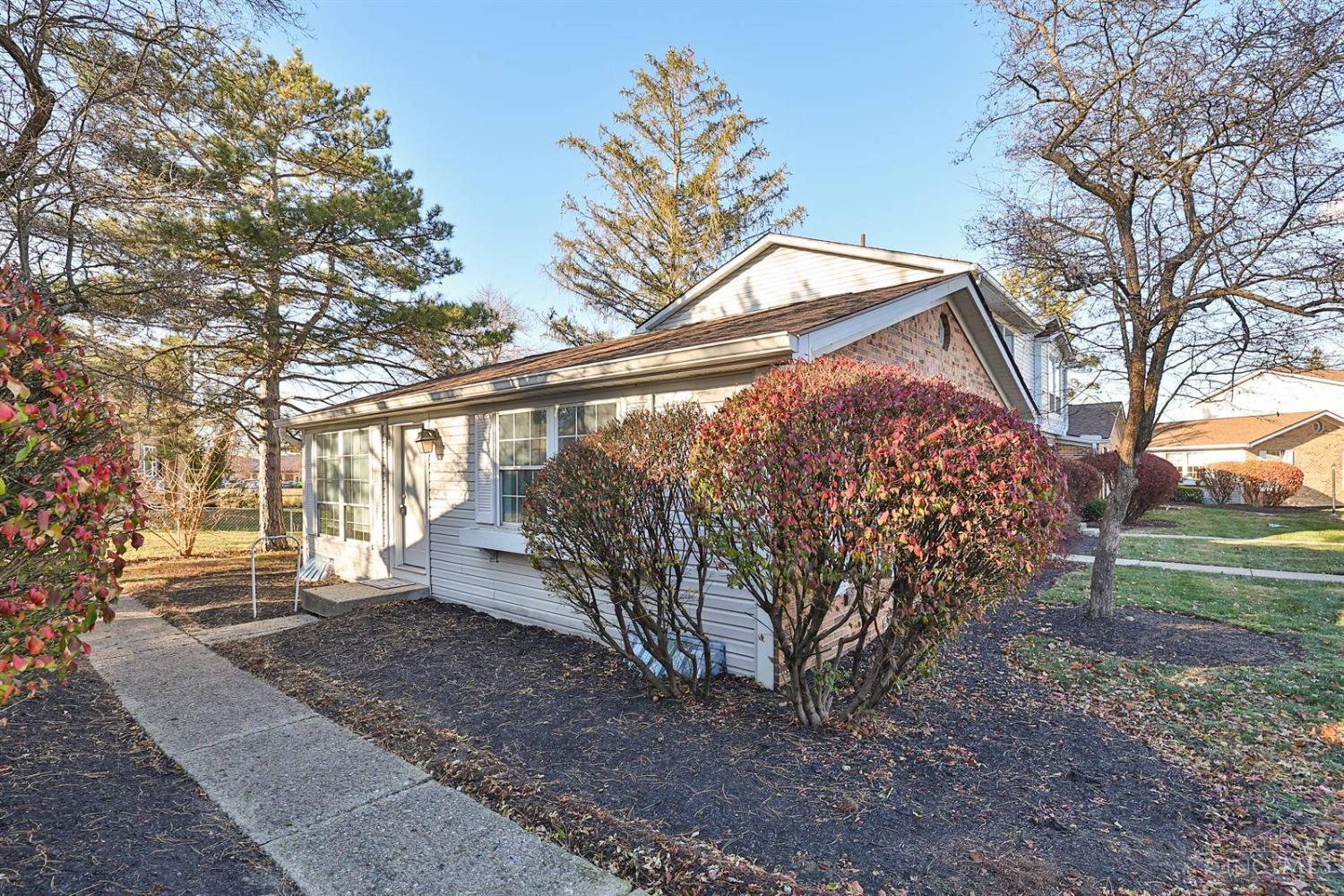 111 Ridge Rd, Lebanon, OH 45036 - MLS 1826242 - Coldwell Banker