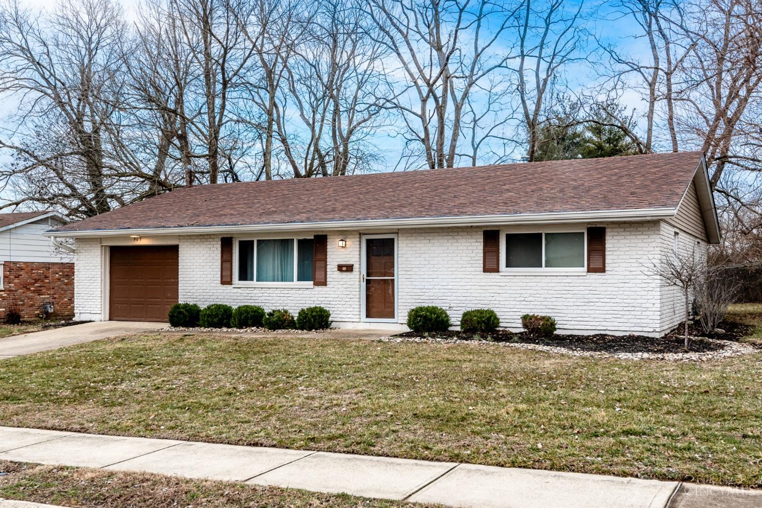907 Carson Dr, Lebanon, OH 45036 - MLS 1830895 - Coldwell Banker