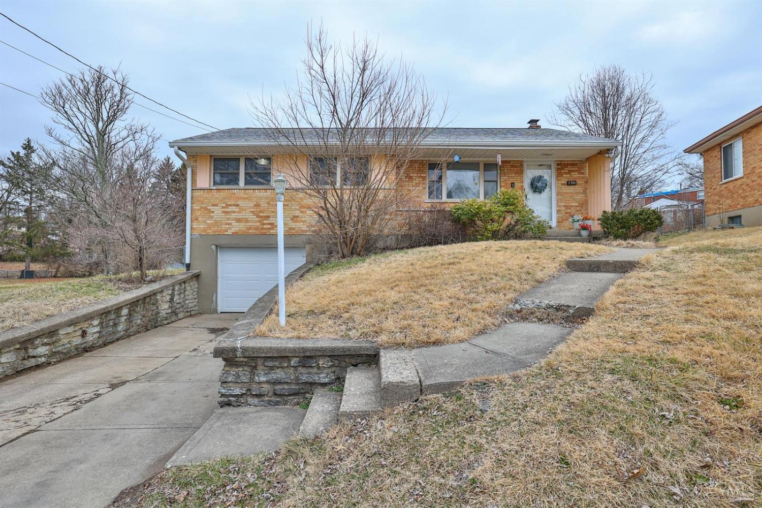 5790 Timrick Ct, Cincinnati, OH 45238 - MLS 1832972 - Coldwell Banker