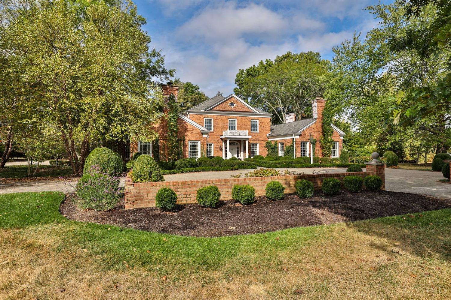 6685 Miralake Ln, Indian Hill, OH 45243 - MLS 1837491 - Coldwell Banker