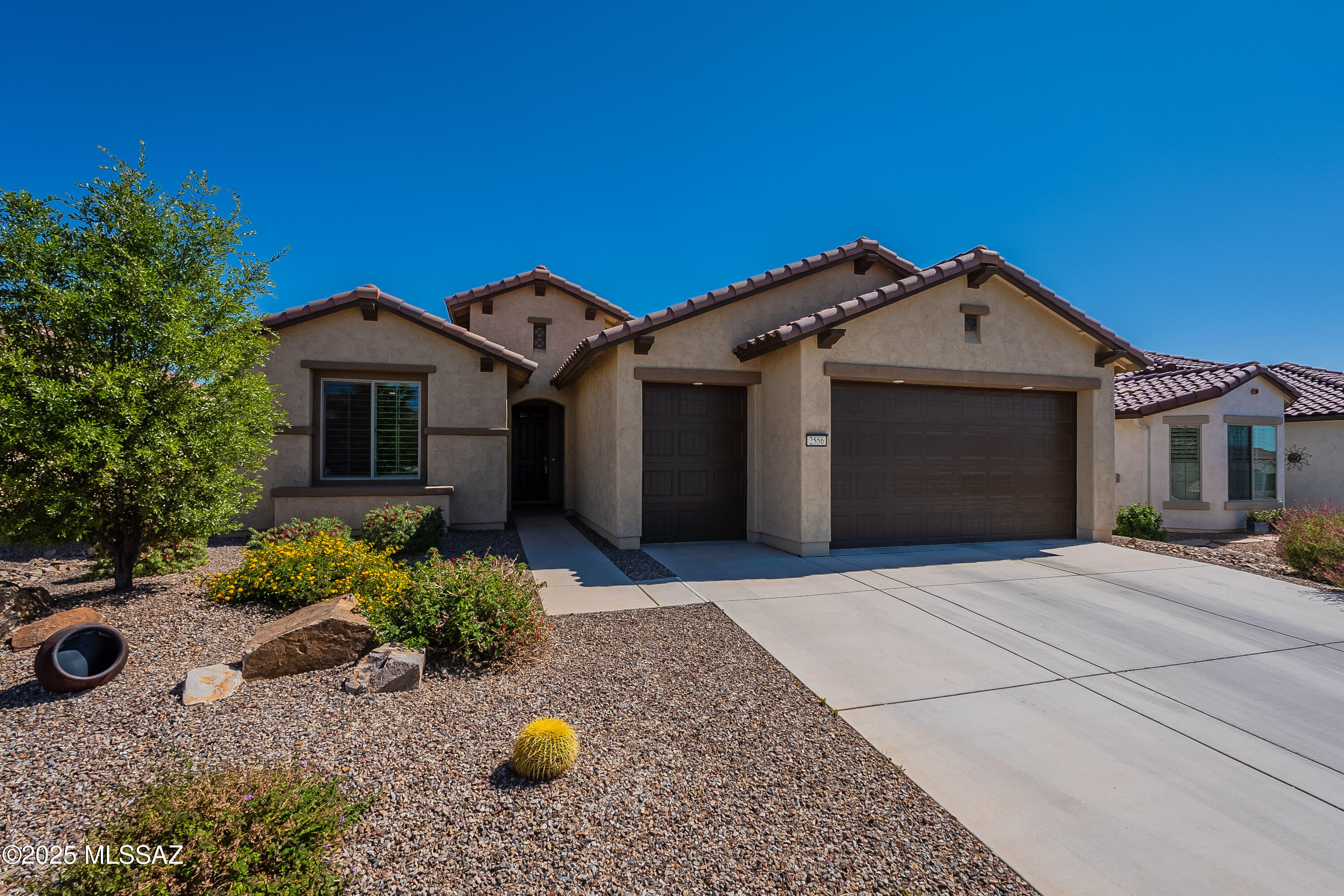 2556 E Josephine View Dr, Green Valley, AZ 85614 - MLS 22513109 ...