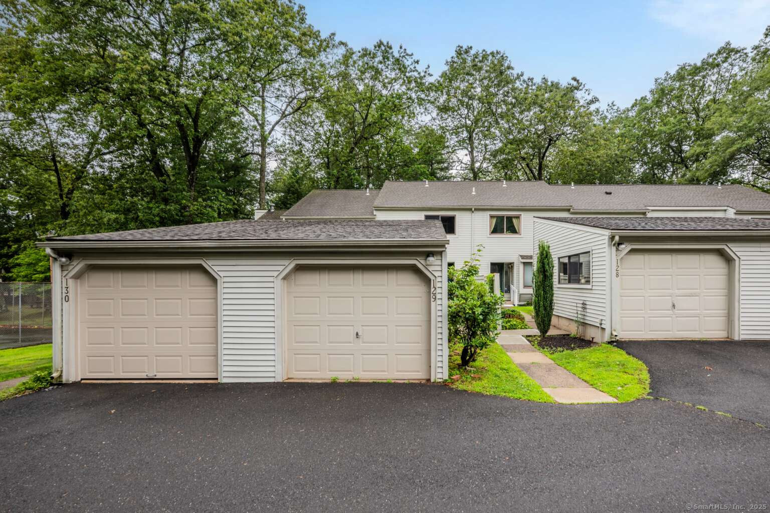 129 Farmington Chase Crescent #129, Farmington, CT 06032 - MLS 24117329 ...