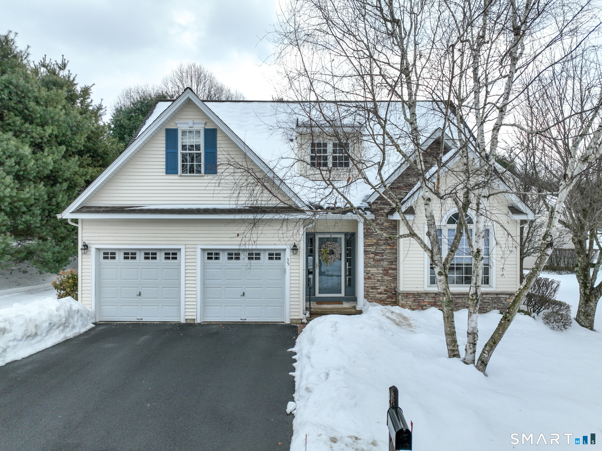 35 Montgomery Rd #35, North Branford, CT 06472 - MLS 24154476 ...