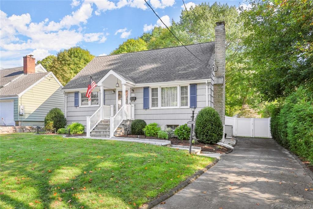 12 Cutrone Rd, Norwalk, CT 06850 - MLS 170607629 - Coldwell Banker 12 Cutrone Rd, Norwalk, CT 06850 - MLS 170607629 - Coldwell Banker