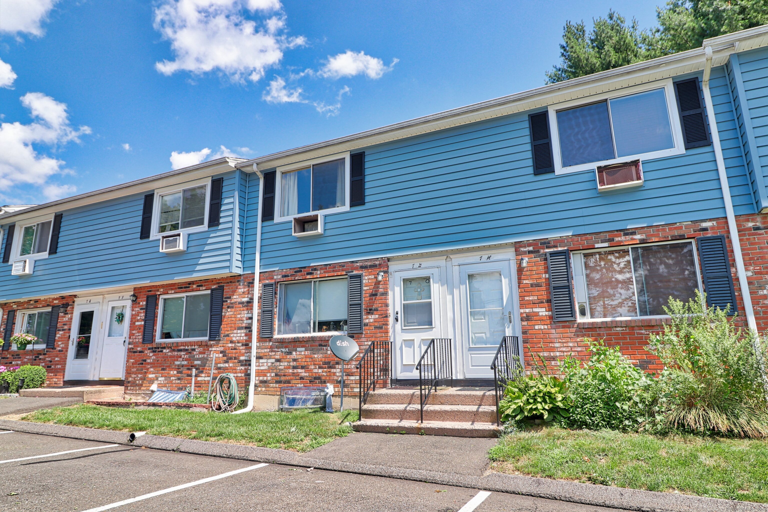 461 Spring St #APT 7G, Naugatuck, CT 06770 - MLS 24039084 - Coldwell Banker