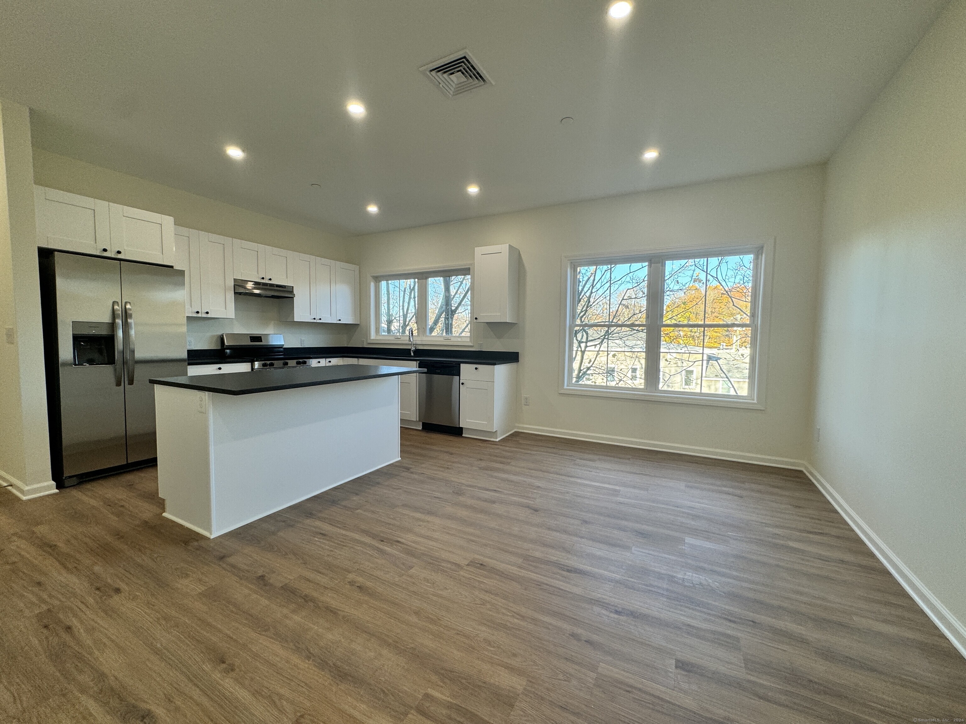 35 W Main St, Southington, CT 06479 - MLS 24061042 - Coldwell Banker