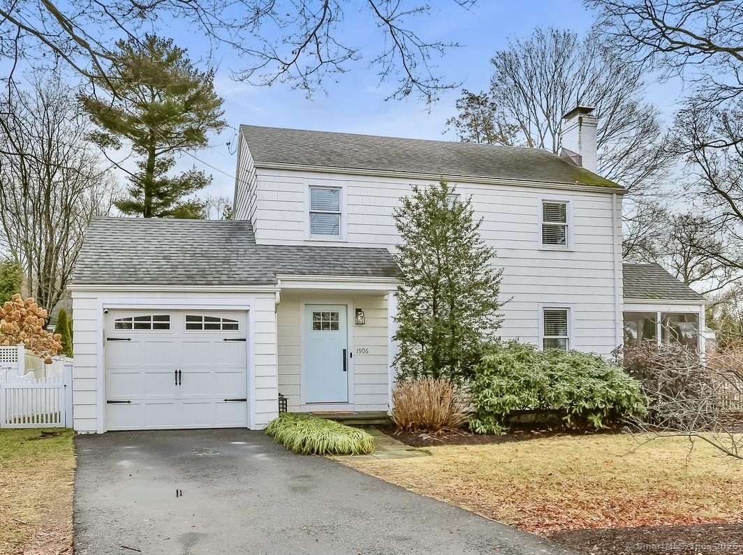 1906 Mill Plain Rd, Fairfield, CT 06824 - MLS 24063821 - Coldwell Banker