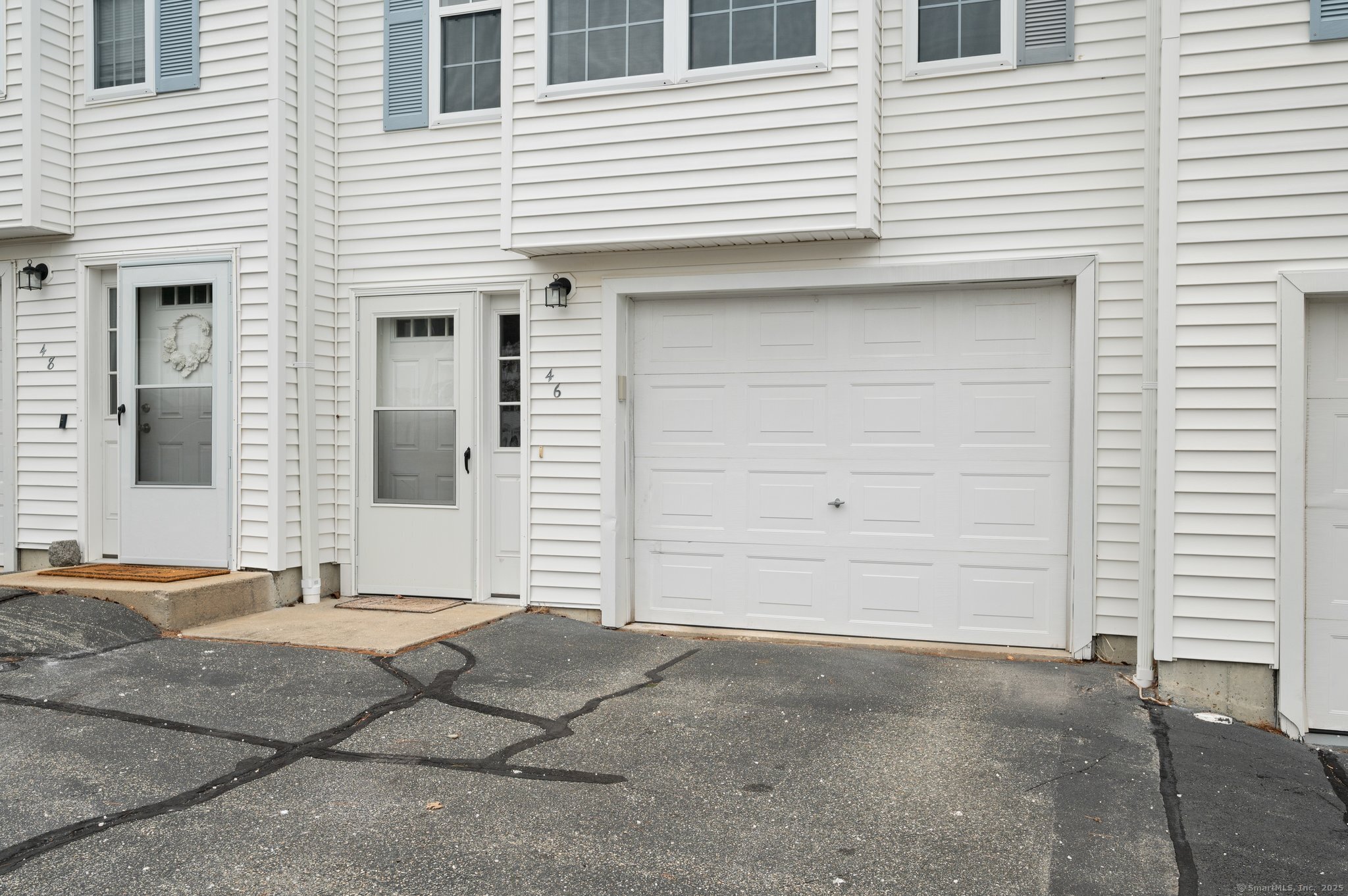 46 Thames Height Ln #46, Groton, CT 06340 - MLS 24067506 - Coldwell Banker