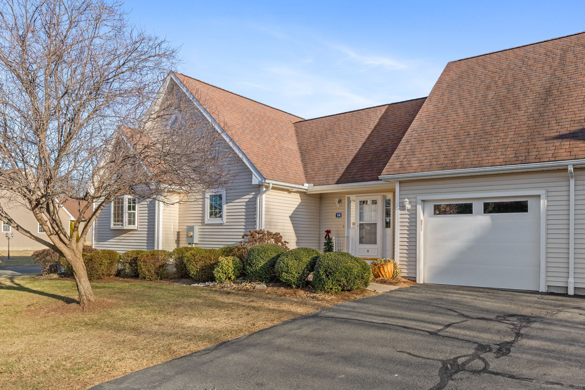 14 Vincent Ct #14, East Hartford, CT 06108 - MLS 24068348 - Coldwell Banker
