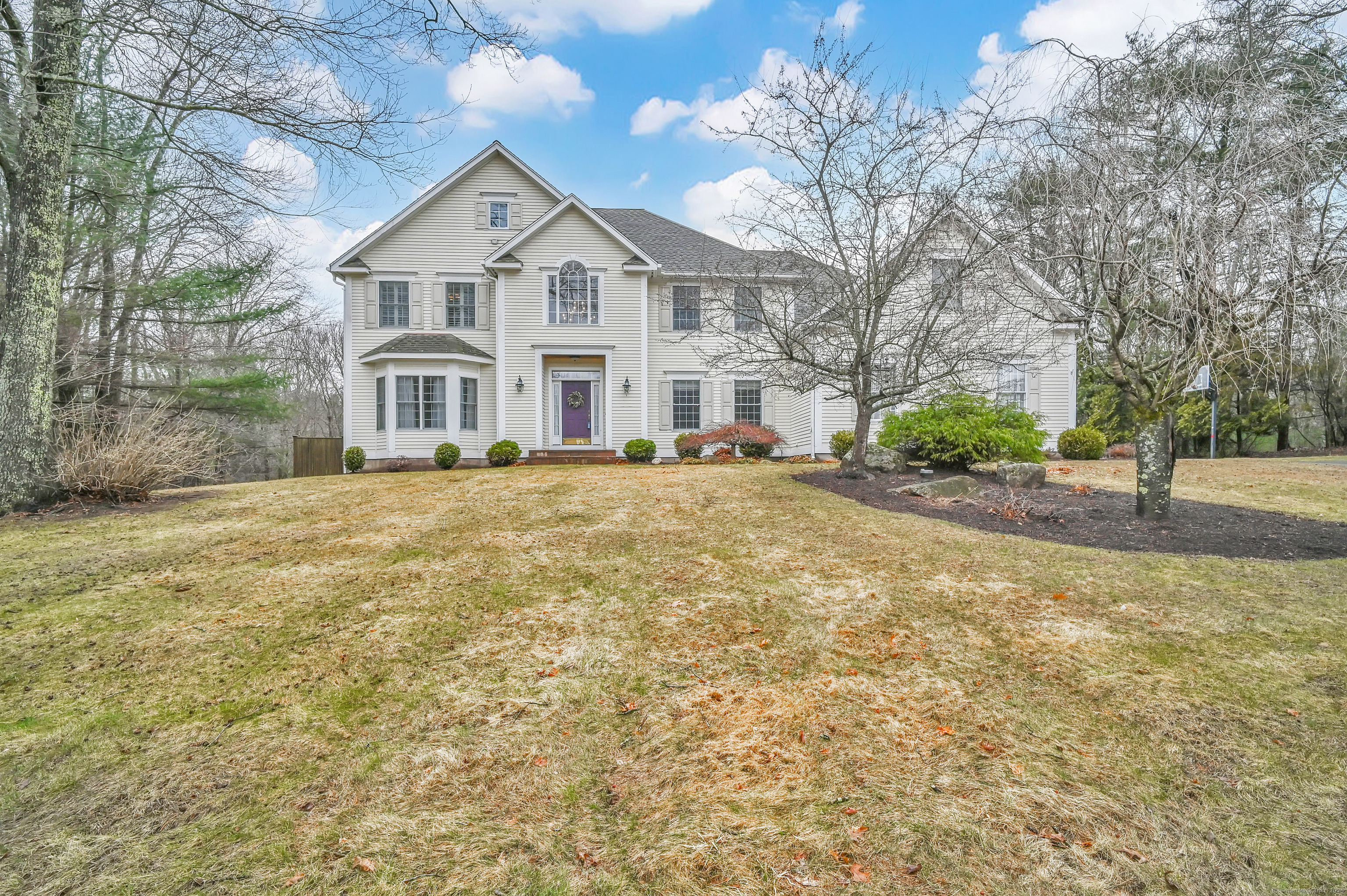 18 Blueberry Ln, Canton, CT 06019 - MLS 24080638 - Coldwell Banker