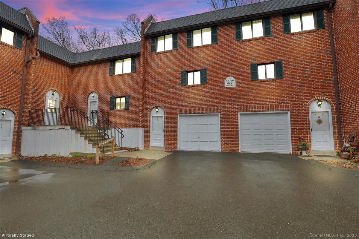 550 Darling St #42G, Southington, CT 06489 - MLS 24086289 - Coldwell Banker