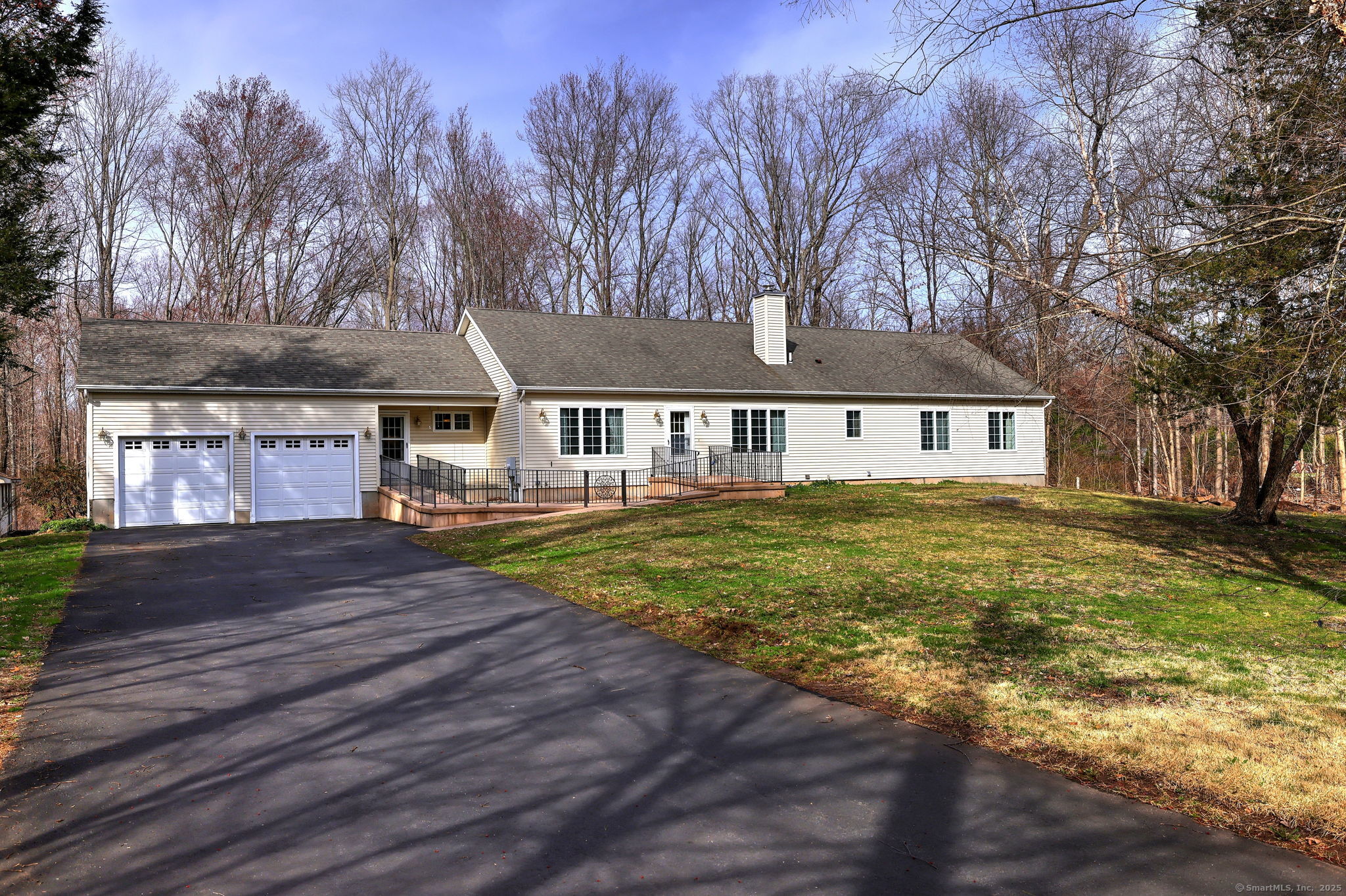 16 Peck Ln, Hamden, CT 06518 - MLS 24086390 - Coldwell Banker