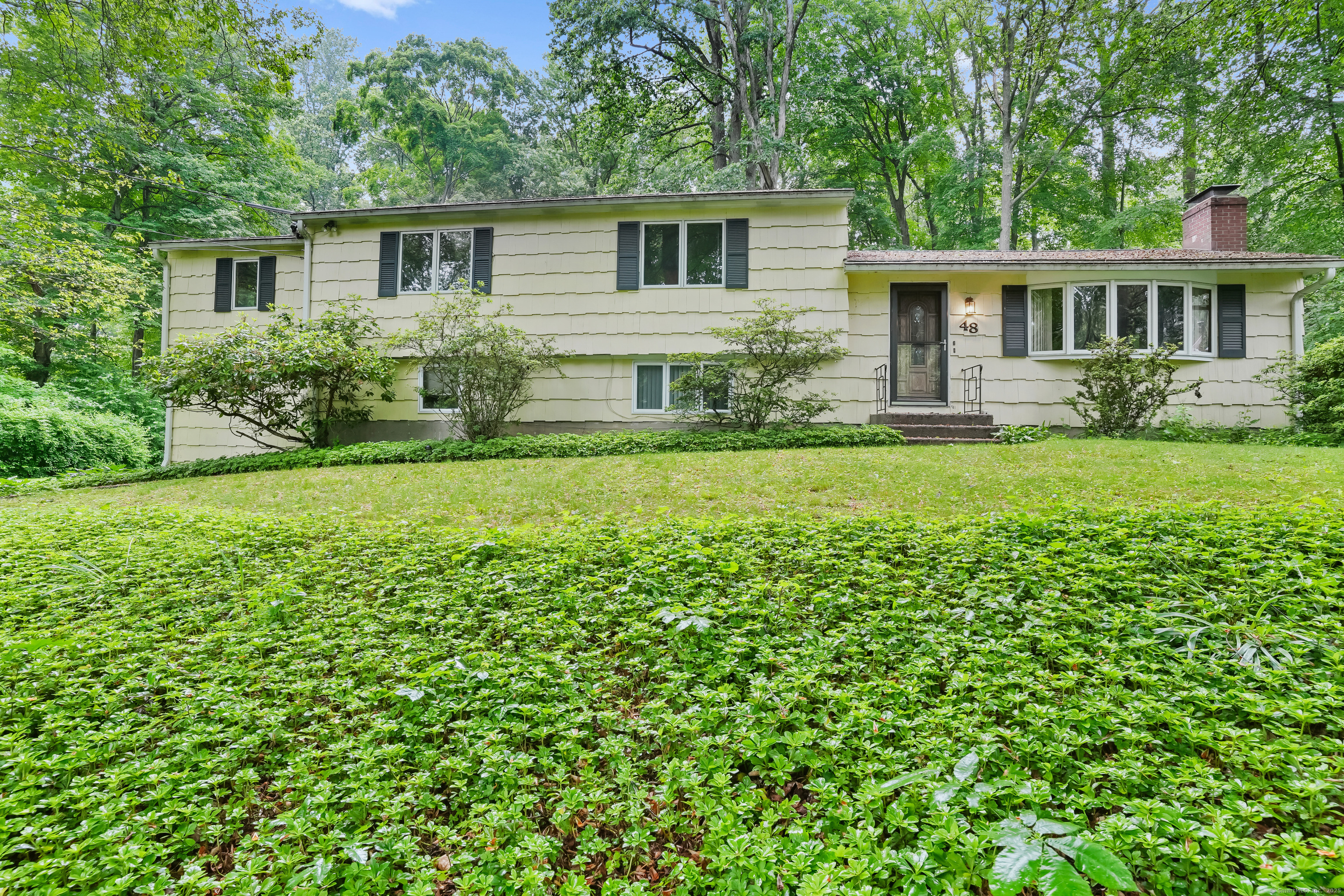 48 Crestwood Rd, Monroe, CT 06468 - MLS 24102852 - Coldwell Banker