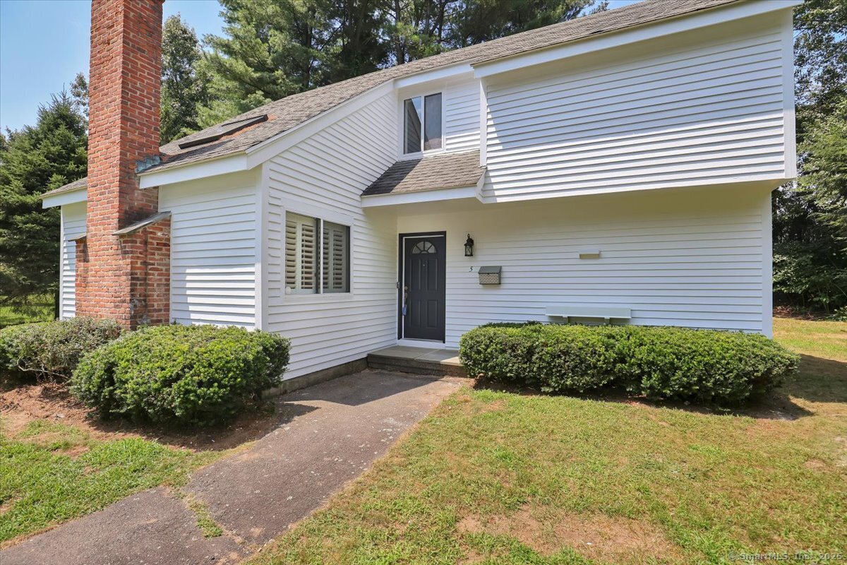 5 Tamarack Ln #5, Simsbury, CT 06070 - MLS 24112757 - Coldwell Banker