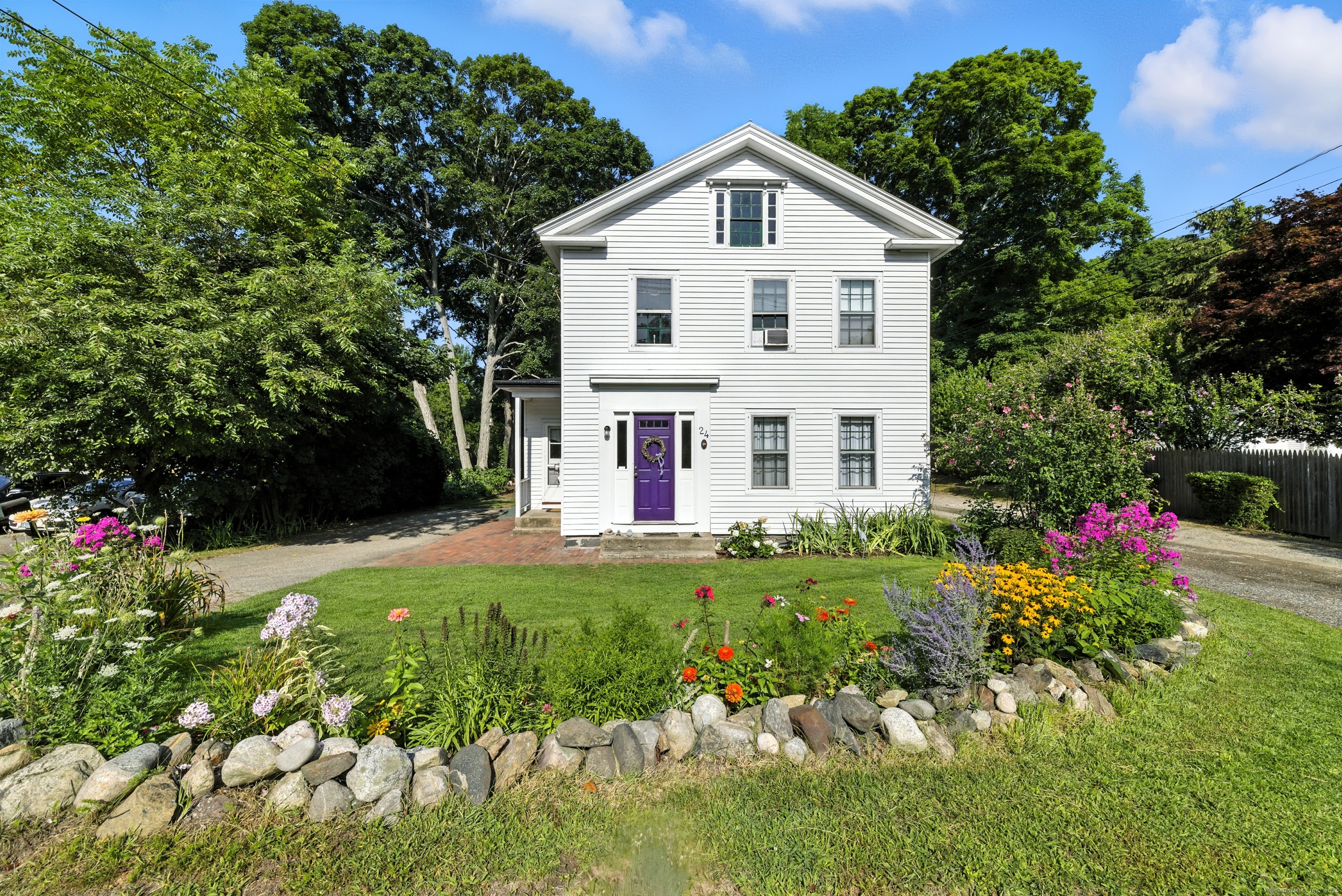 24 Liberty St, Clinton, CT 06413 - MLS 24118757 - Coldwell Banker
