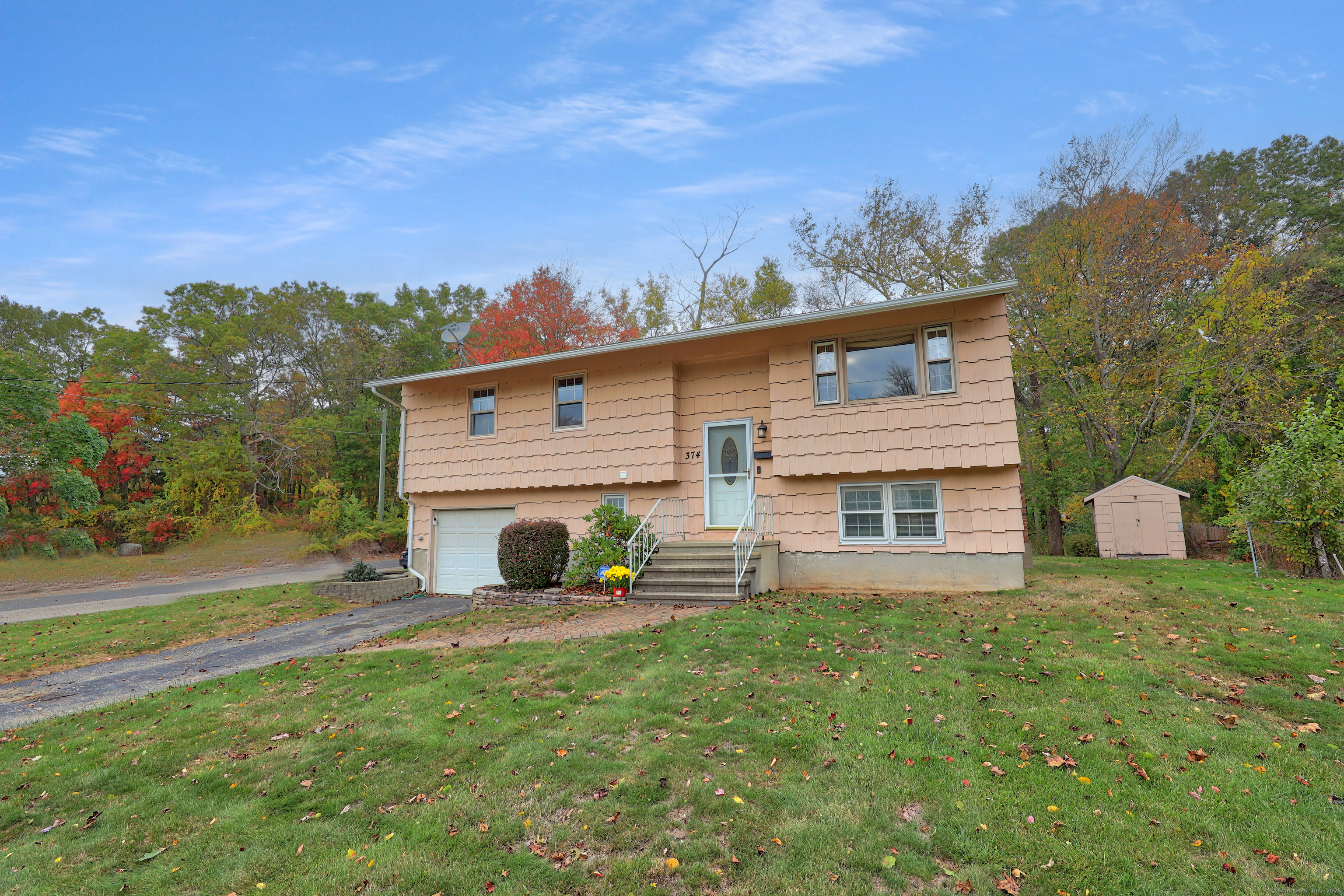 374 Beth Ln, Waterbury, CT 06705 - MLS 24133706 - Coldwell Banker