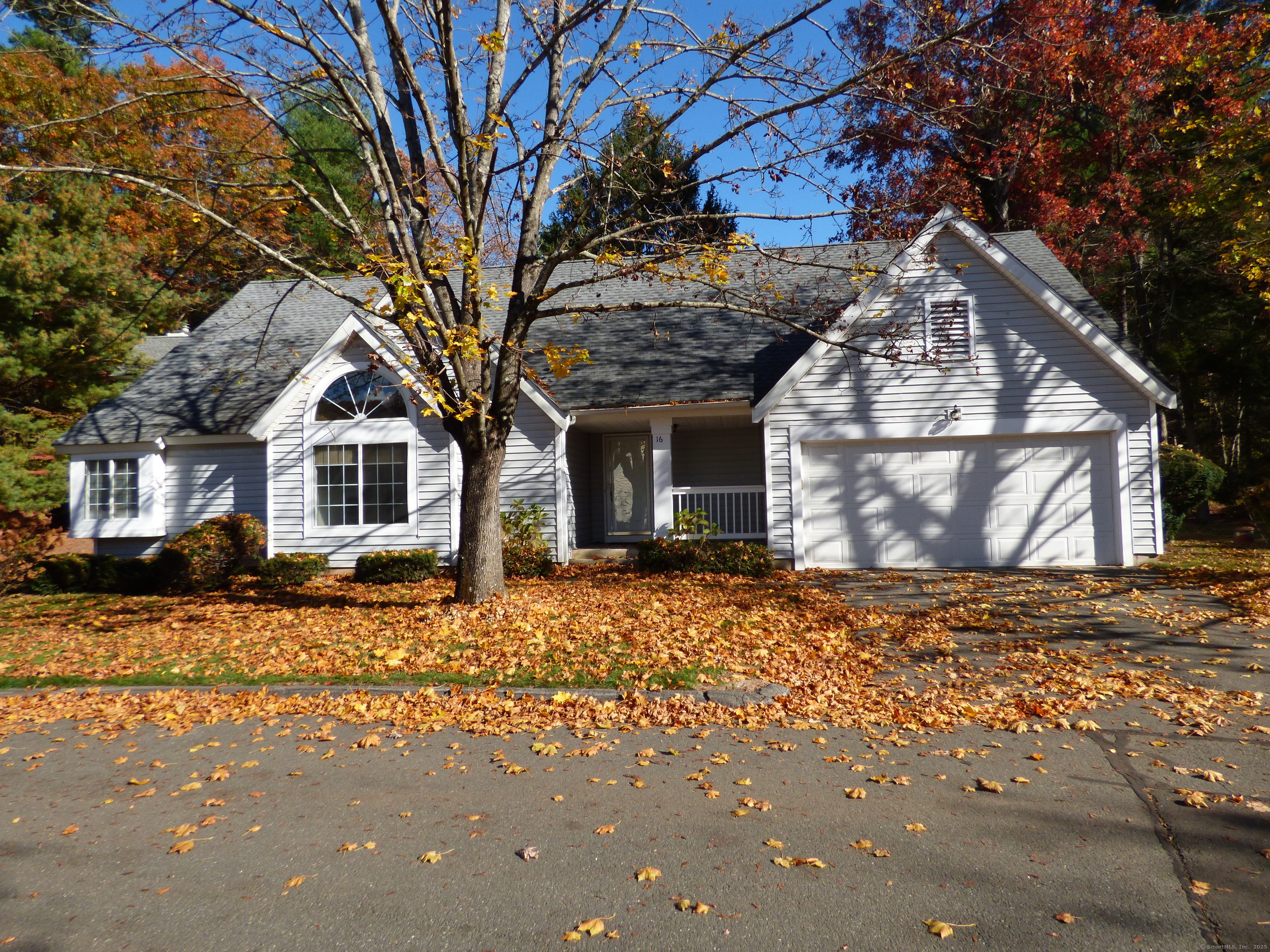 16 Stratton Forest Way #16, Simsbury, CT 06070 - MLS 24136357 ...