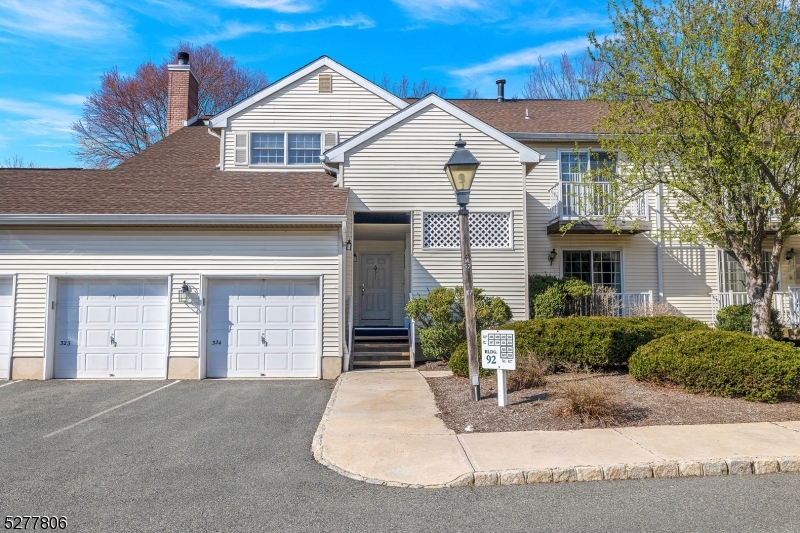 319 Potomac Dr Bernards Township Nj 07920 Mls 3893956 Coldwell Banker