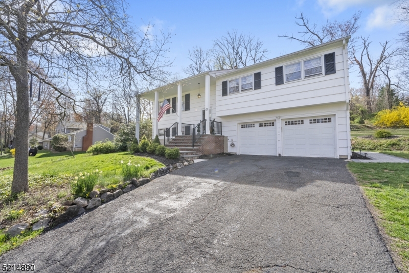 41 Forest Dr, Long Hill Township, NJ 07980 - MLS 3919020 - Coldwell Banker