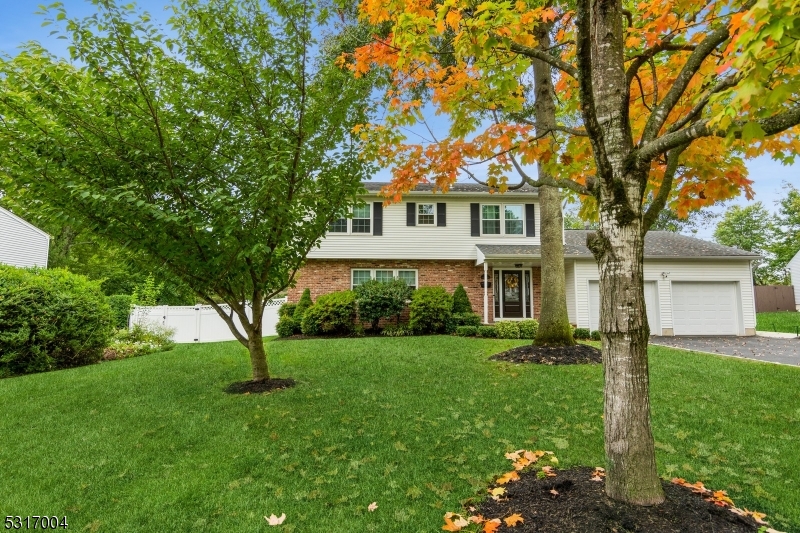 45 Hawthorne Dr, Clark Township, NJ 07066 - MLS 3927752 - Coldwell Banker