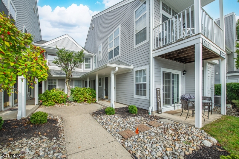 1107 Devon Ct, Mahwah, NJ 07430 - MLS 3928442 - Coldwell Banker