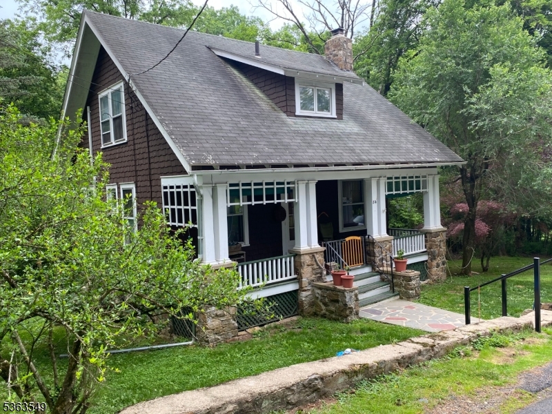 84 Church St, High Bridge, NJ 08829 - MLS 3968289 - Coldwell Banker
