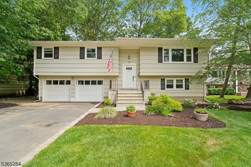 28 Personette Ave, Verona, NJ 07044 - MLS 3969818 - Coldwell Banker