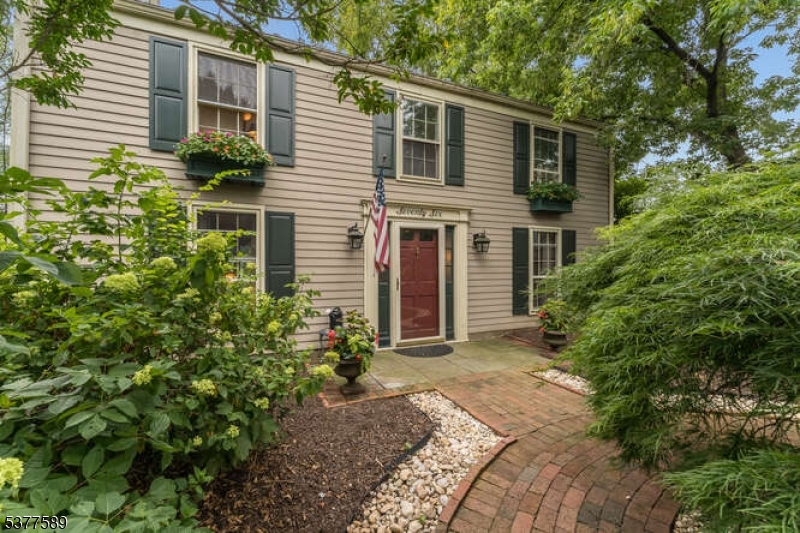 76 Center St, Clinton, NJ 08809 - MLS 3980783 - Coldwell Banker