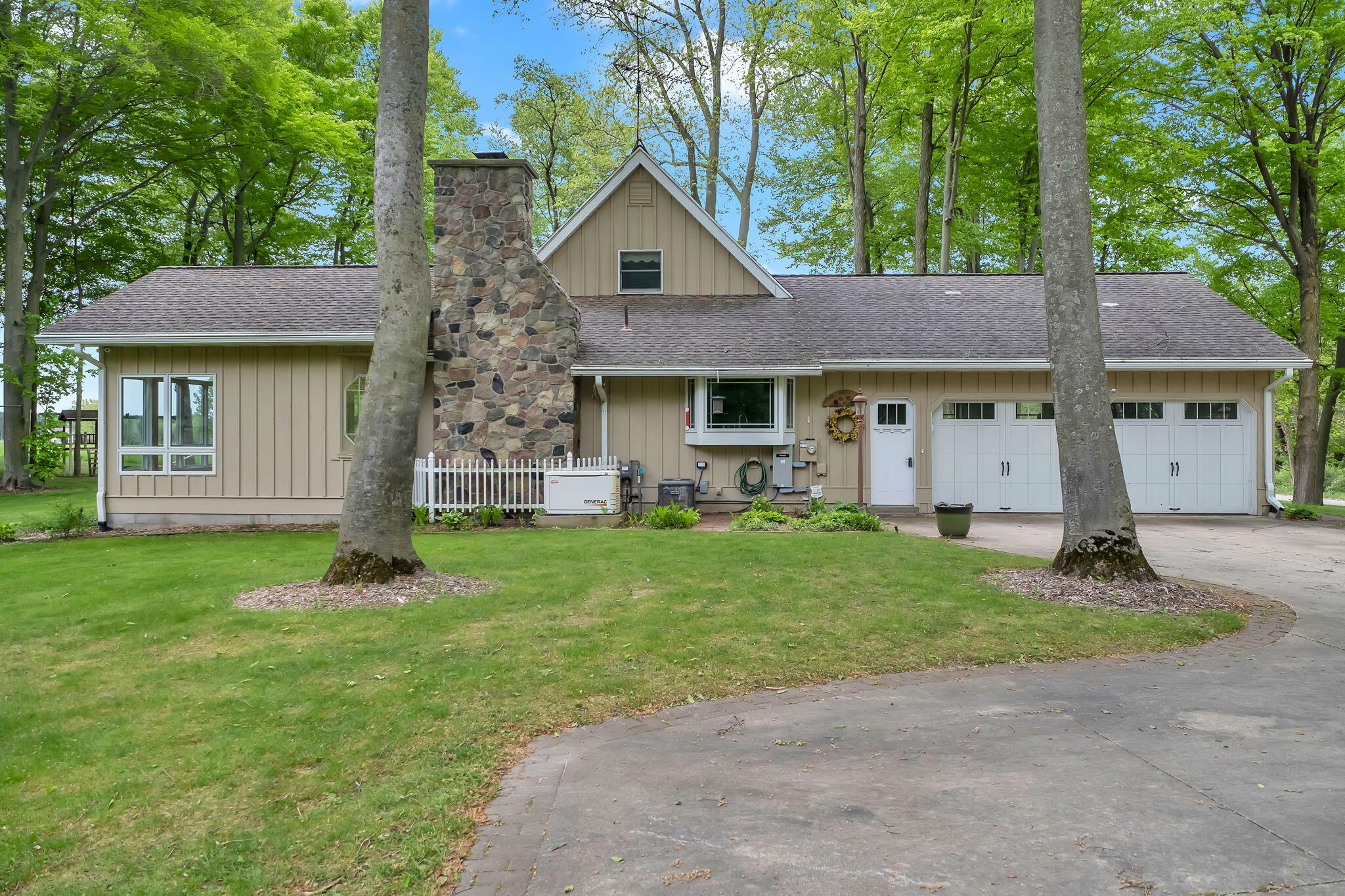 8750 20th Ave, Remus, MI 49340 - MLS 25023656 - Coldwell Banker