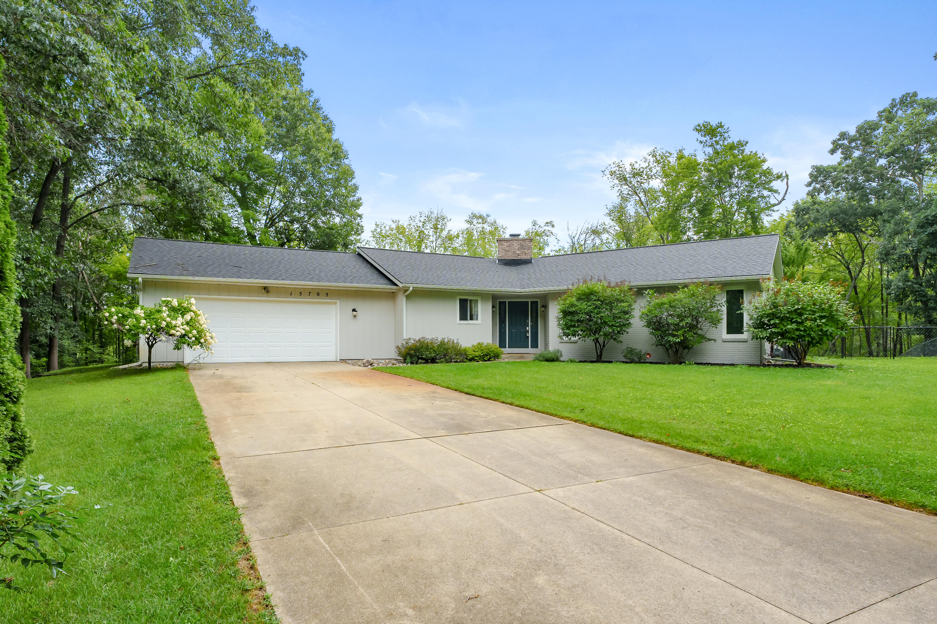 15705 Shady Ln, Three Rivers, MI 49093 - MLS 25042870 - Coldwell Banker