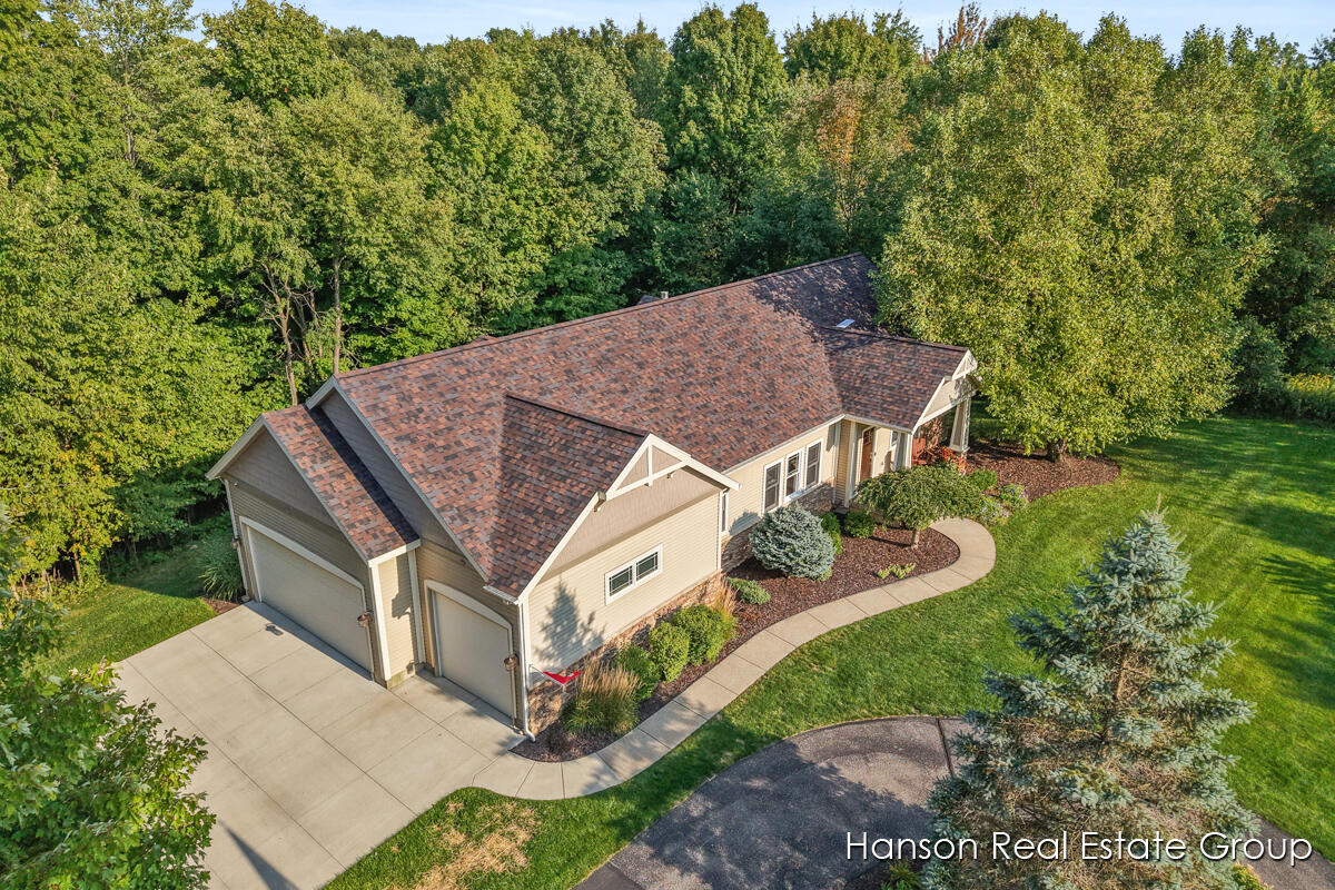 2900 Murray Lake Ave, Lowell, MI 49331 - MLS 25046310 - Coldwell Banker
