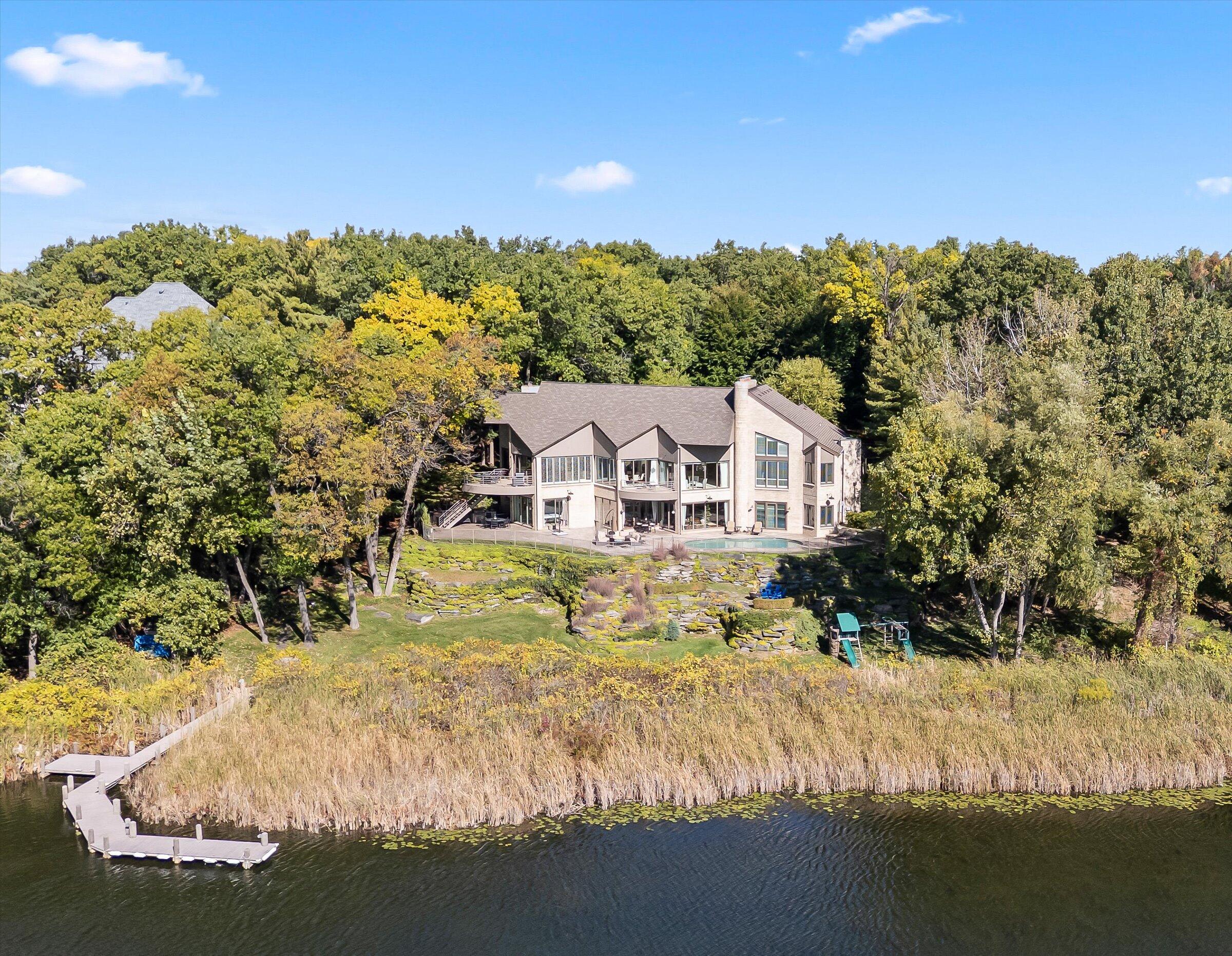 1735 Heron Ridge Dr, Bloomfield Hills, MI 48302 - MLS 25052769 ...
