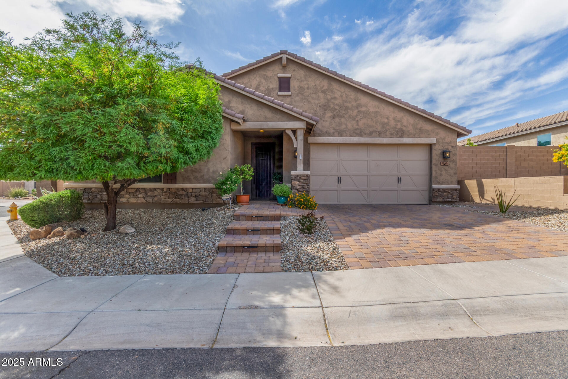 2946 W Amber Sun, Phoenix, AZ 85085 - MLS 6857324 - Coldwell Banker