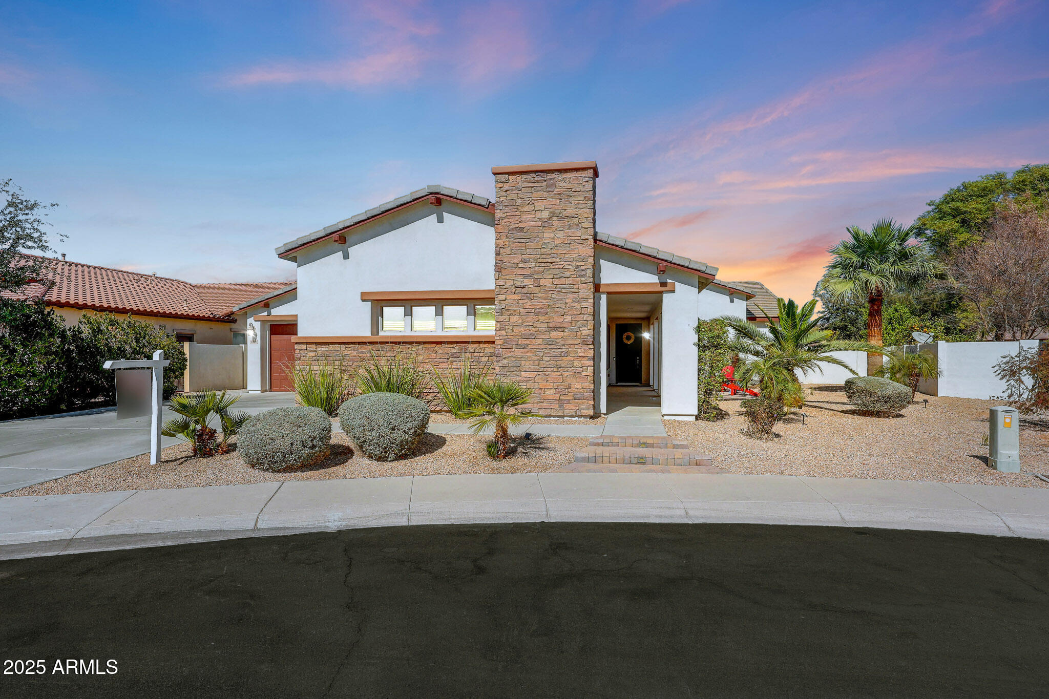 16146 W Holly, Goodyear, AZ 85395 - MLS 6818704 - Coldwell Banker