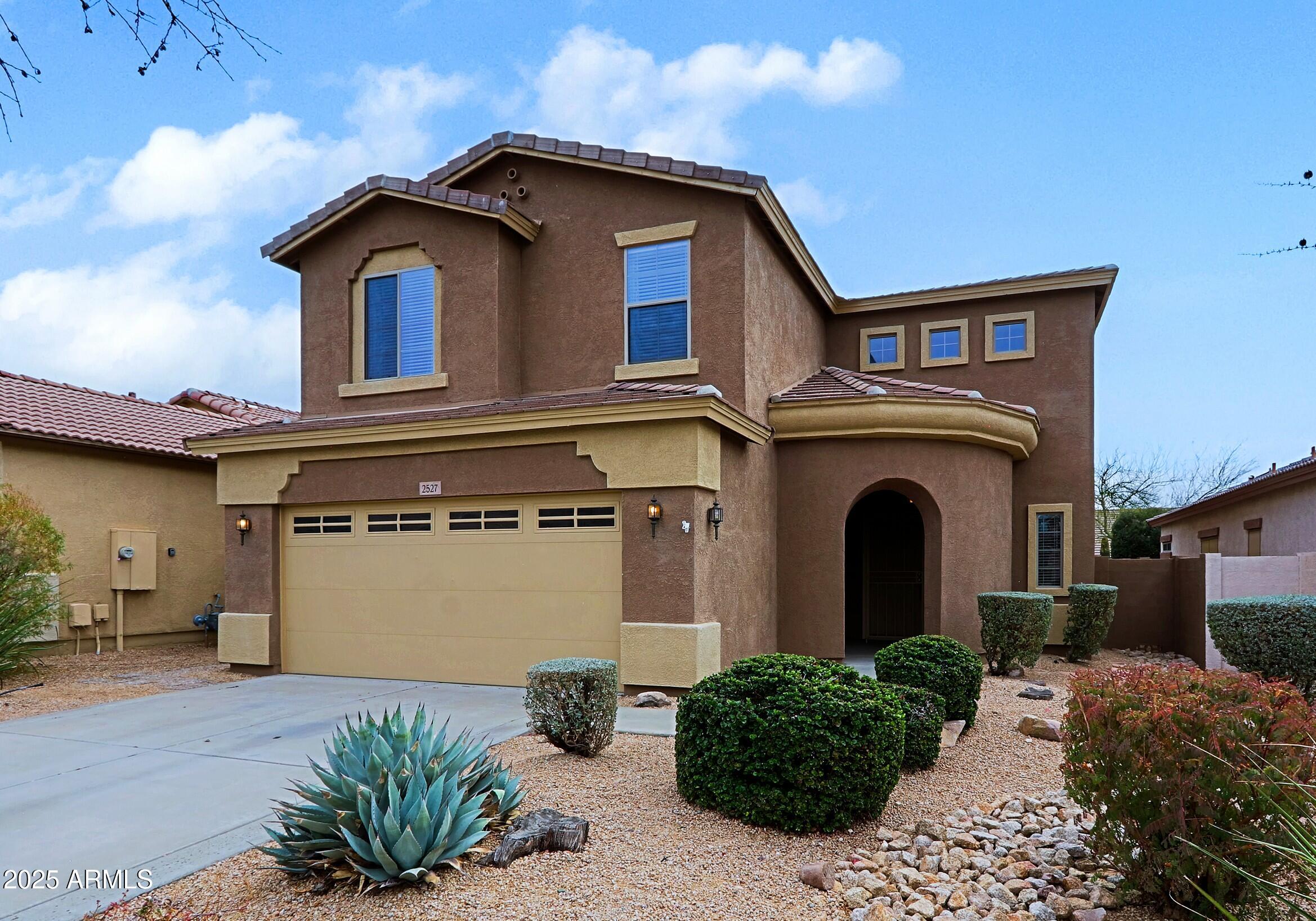 2527 W Amber Sun, Phoenix, AZ 85085 - MLS 6824267 - Coldwell Banker