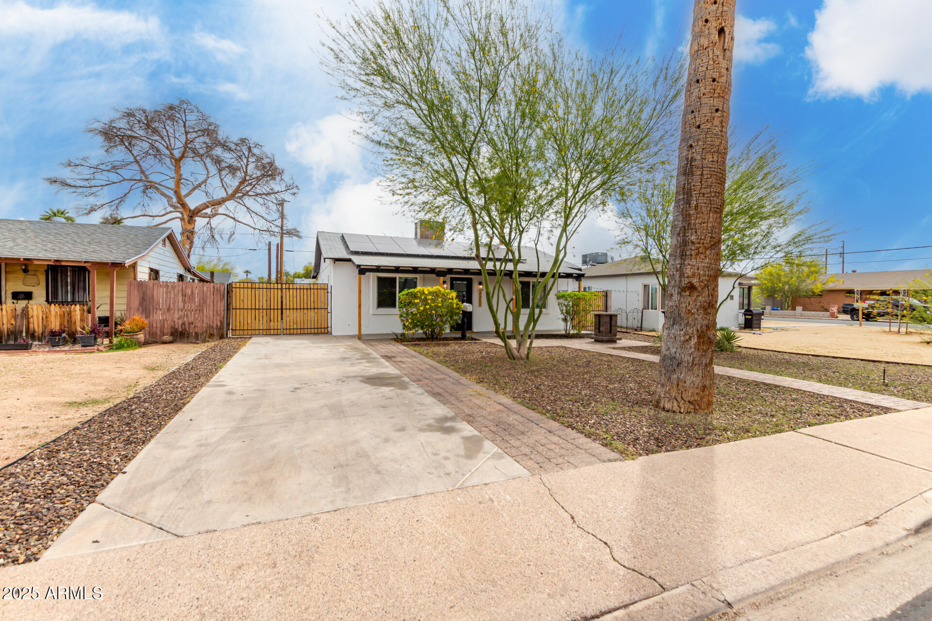 2205 N 22nd St, Phoenix, AZ 85006 - MLS 6830407 - Coldwell Banker