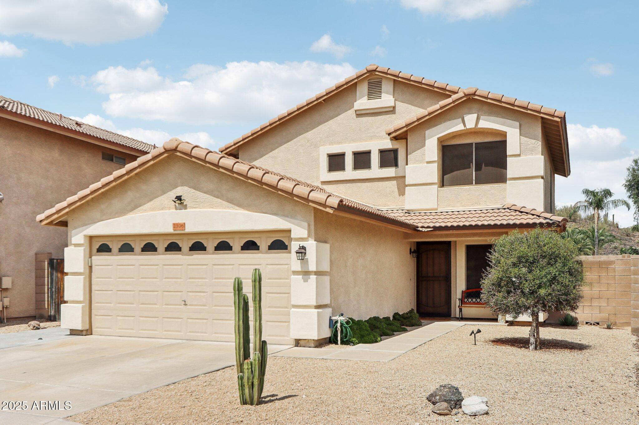 2306 E Parkside, Phoenix, AZ 85024 - MLS 6863664 - Coldwell Banker